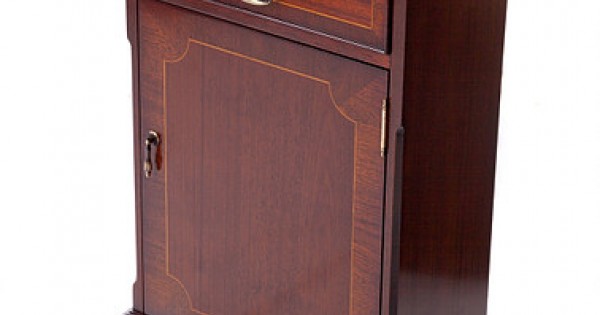 One Door Bookcase | Reproduction Furniture | FurnitureBrands4U